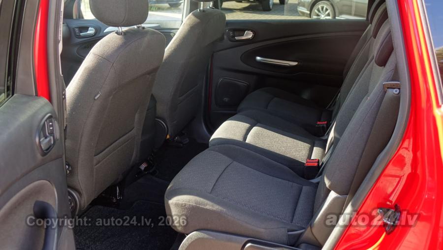 Sarkans Ford S-Max 2009 Tartu, ar dzinēja tilpumu 2.00 L un nobraukumu 267 tūkst. km par 4590 €, foto 12 vietnē AUTOMOTO.COM.LV