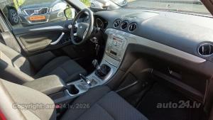 Sarkans Ford S-Max 2009 Tartu, ar dzinēja tilpumu 2.00 L un nobraukumu 267 tūkst. km par 4590 €, foto 19 vietnē AUTOMOTO.COM.LV
