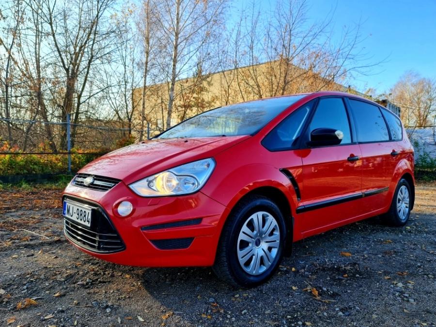Red Ford S-Max 2012 in Riga, with an engine capacity of 2.00 L and mileage of 465 thousand km for 2990 €, photo 3 on AUTOMOTO.COM.LV
