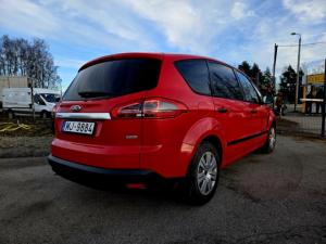 Red Ford S-Max 2012 in Riga, with an engine capacity of 2.00 L and mileage of 465 thousand km for 2990 €, photo 5 on AUTOMOTO.COM.LV