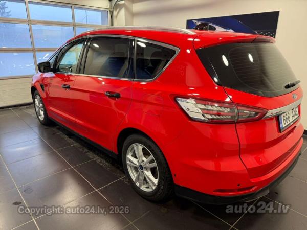 Red Ford S-Max 2019 in Tallinn, with an engine capacity of 2.00 L and mileage of 211 thousand km for 21699 €, photo 4 on AUTOMOTO.COM.LV