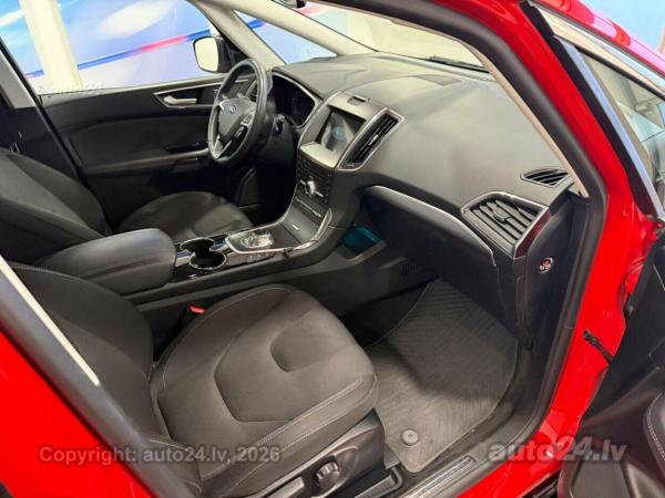Red Ford S-Max 2019 in Tallinn, with an engine capacity of 2.00 L and mileage of 211 thousand km for 21699 €, photo 7 on AUTOMOTO.COM.LV
