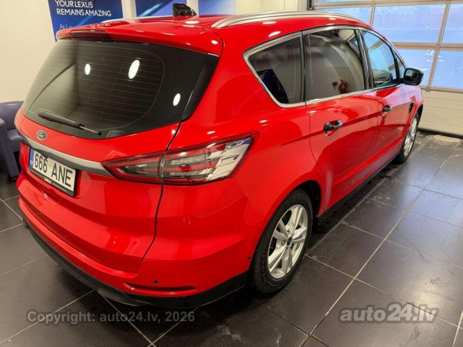 Red Ford S-Max 2019 in Tallinn, with an engine capacity of 2.00 L and mileage of 211 thousand km for 21699 €, photo 5 on AUTOMOTO.COM.LV