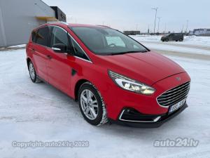 Red Ford S-Max 2019 in Tallinn, with an engine capacity of 2.00 L and mileage of 211 thousand km for 21699 €, photo 18 on AUTOMOTO.COM.LV