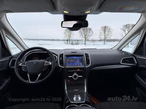 Red Ford S-Max 2019 in Tallinn, with an engine capacity of 2.00 L and mileage of 211 thousand km for 21699 €, photo 24 on AUTOMOTO.COM.LV