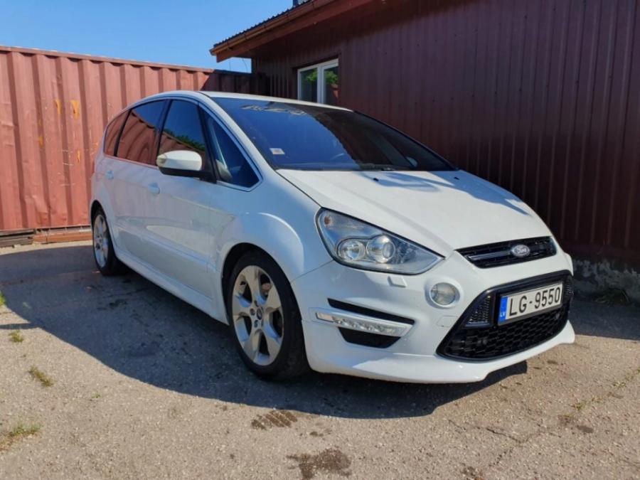 Ford S-Max 2012 in Riga, with an engine capacity of 2.00 L and mileage of 318 thousand km for 6950 €, photo 11 on AUTOMOTO.COM.LV