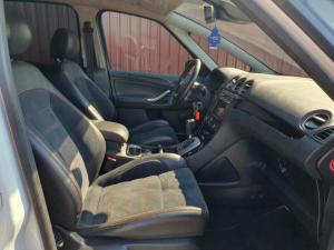 Ford S-Max 2012 in Riga, with an engine capacity of 2.00 L and mileage of 318 thousand km for 6950 €, photo 16 on AUTOMOTO.COM.LV