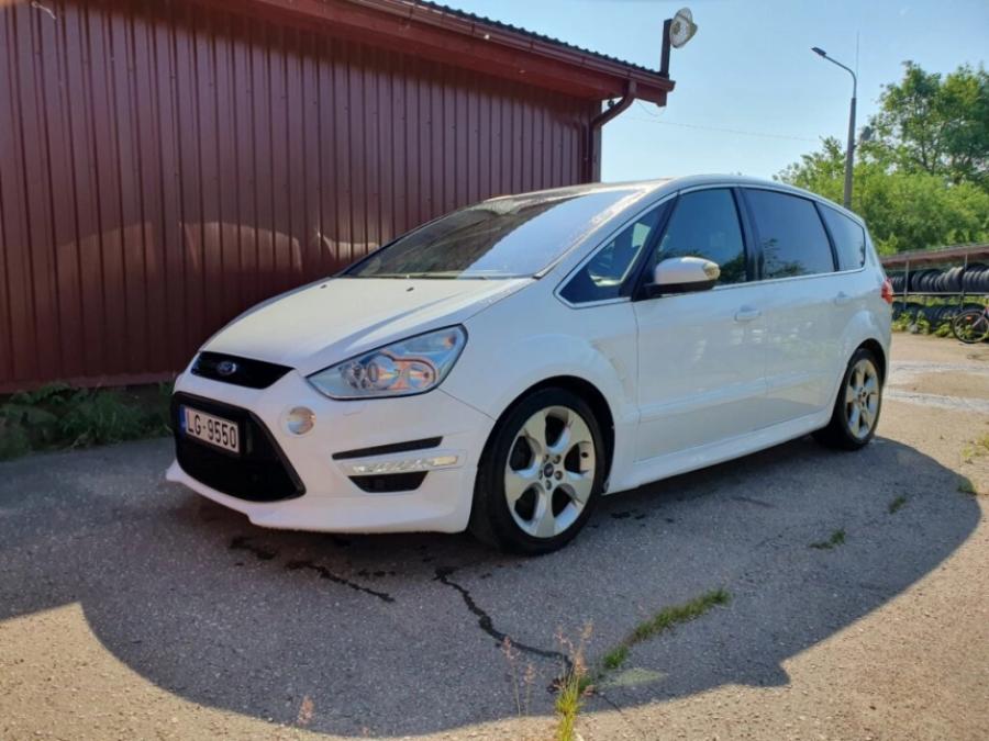 Ford S-Max 2012 in Riga, with an engine capacity of 2.00 L and mileage of 318 thousand km for 6950 €, photo 17 on AUTOMOTO.COM.LV