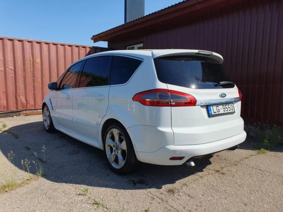 Ford S-Max 2012 in Riga, with an engine capacity of 2.00 L and mileage of 318 thousand km for 6950 €, photo 18 on AUTOMOTO.COM.LV