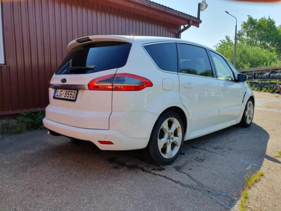 Ford S-Max 2012 in Riga, with an engine capacity of 2.00 L and mileage of 318 thousand km for 6950 €, photo 19 on AUTOMOTO.COM.LV