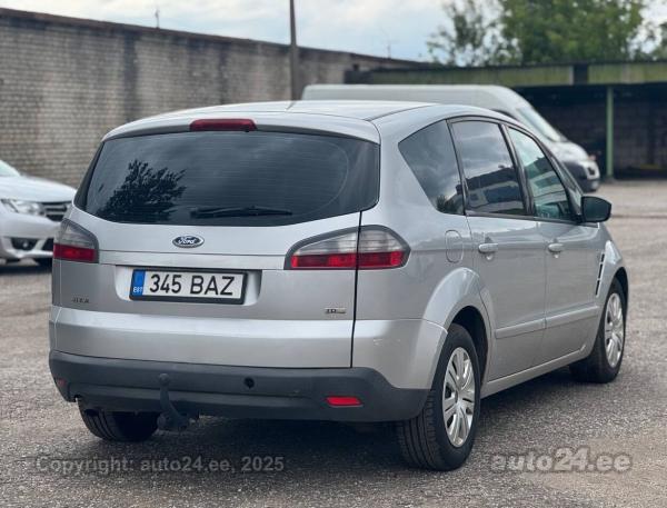 Ford S-Max 2006 Narva, ar dzinēja tilpumu 1.80 L un nobraukumu 205 tūkst. km par 1400 €, foto 3 vietnē AUTOMOTO.COM.LV