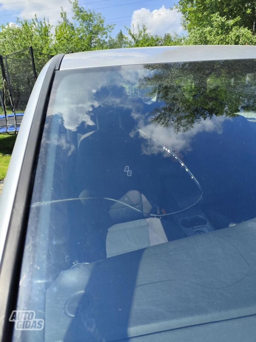 Ford S-Max 2007 Viļņa, ar dzinēja tilpumu 2.00 L un nobraukumu 340 tūkst. km par 1400 €, foto 8 vietnē AUTOMOTO.COM.LV