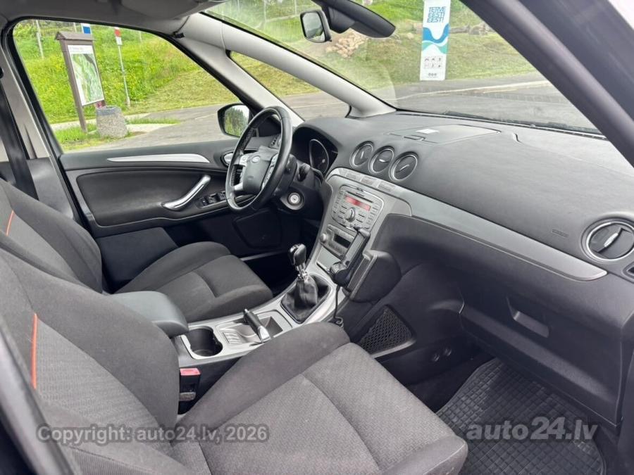 Ford S-Max 2009 Narva, ar dzinēja tilpumu 2.00 L un nobraukumu 230 tūkst. km par 2200 €, foto 7 vietnē AUTOMOTO.COM.LV