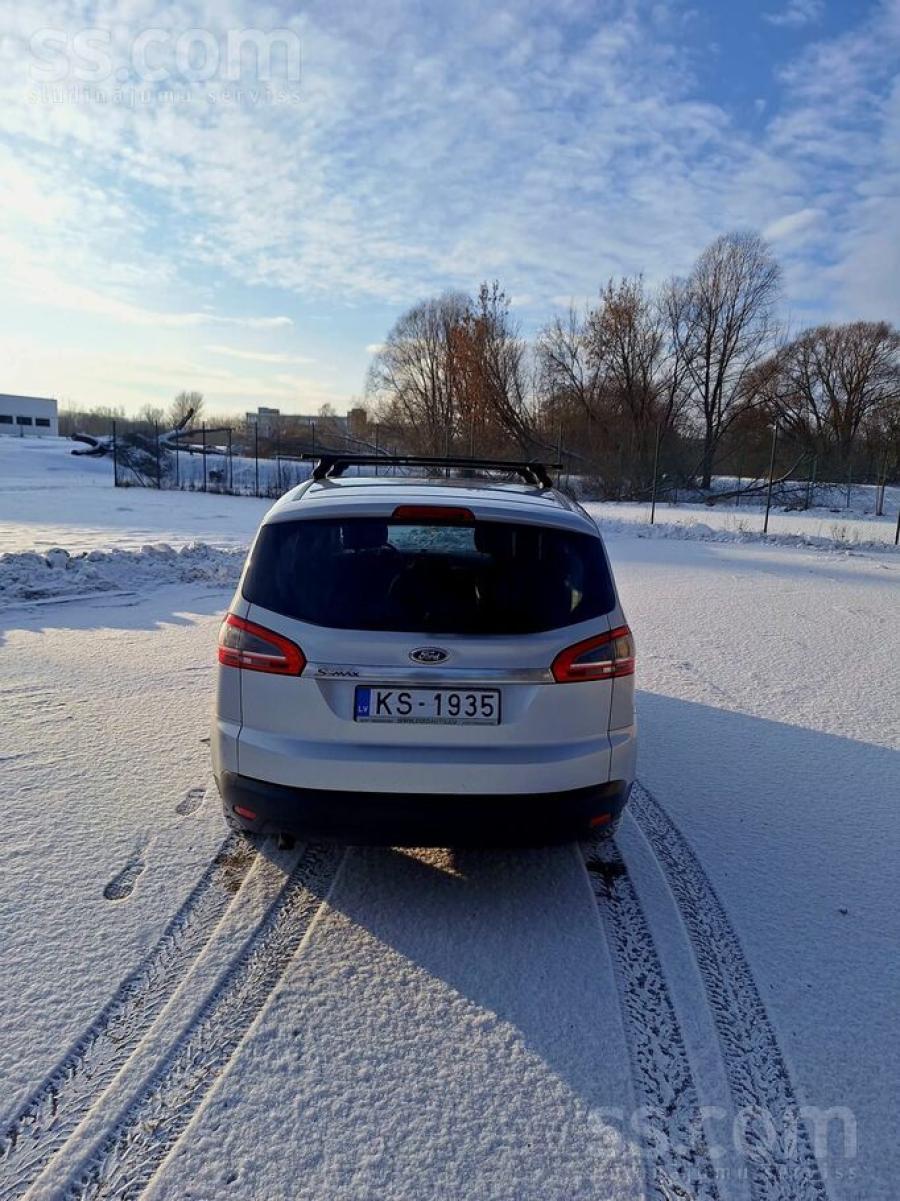 Ford S-Max 2010 in Riga, with an engine capacity of 2.00 L and mileage of 373 thousand km for 2750 €, photo 1 on AUTOMOTO.COM.LV