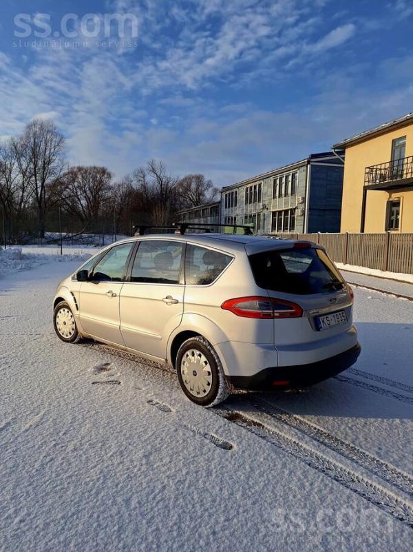 Ford S-Max 2010 in Riga, with an engine capacity of 2.00 L and mileage of 373 thousand km for 2750 €, photo 2 on AUTOMOTO.COM.LV