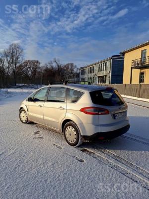 Ford S-Max 2010 in Riga, with an engine capacity of 2.00 L and mileage of 373 thousand km for 2750 €, photo 2 on AUTOMOTO.COM.LV