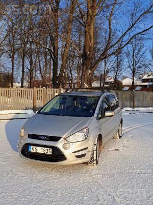 Ford S-Max 2010 in Riga, with an engine capacity of 2.00 L and mileage of 373 thousand km for 2750 €, photo 3 on AUTOMOTO.COM.LV