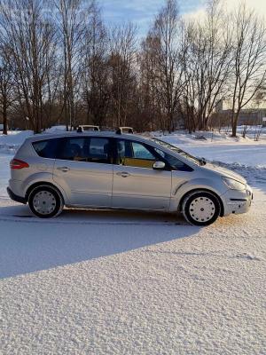 Ford S-Max 2010 in Riga, with an engine capacity of 2.00 L and mileage of 373 thousand km for 2750 €, photo 6 on AUTOMOTO.COM.LV