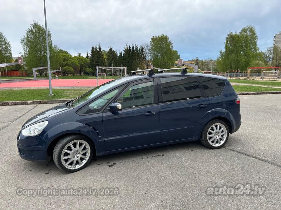 Ford S-Max 2010 in Tallinn, with an engine capacity of 2.00 L and mileage of 276 thousand km for 3550 €, photo 5 on AUTOMOTO.COM.LV