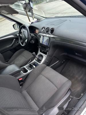 Ford S-Max 2010 in Tallinn, with an engine capacity of 2.00 L and mileage of 276 thousand km for 3550 €, photo 6 on AUTOMOTO.COM.LV