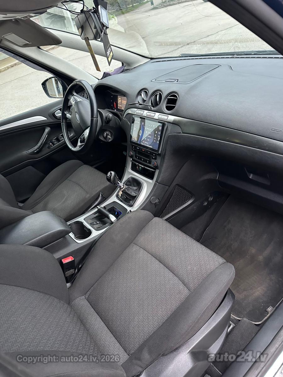 Ford S-Max 2010 in Tallinn, with an engine capacity of 2.00 L and mileage of 276 thousand km for 3550 €, photo 6 on AUTOMOTO.COM.LV
