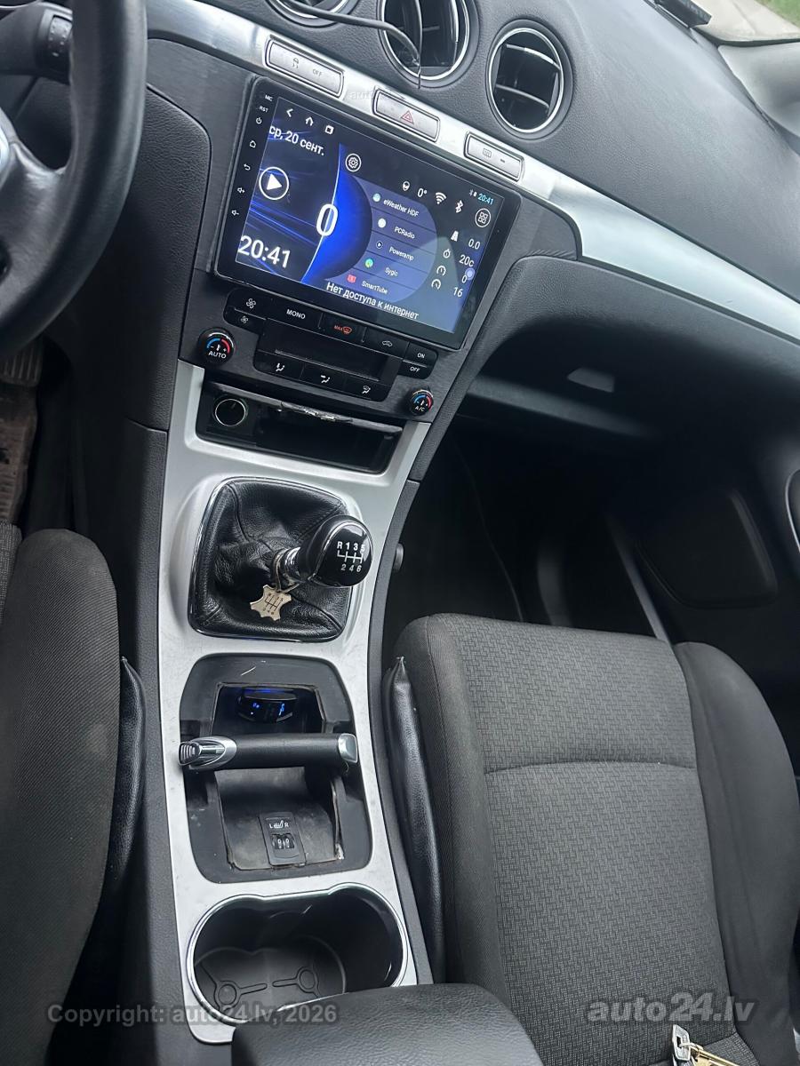 Ford S-Max 2010 in Tallinn, with an engine capacity of 2.00 L and mileage of 276 thousand km for 3550 €, photo 10 on AUTOMOTO.COM.LV