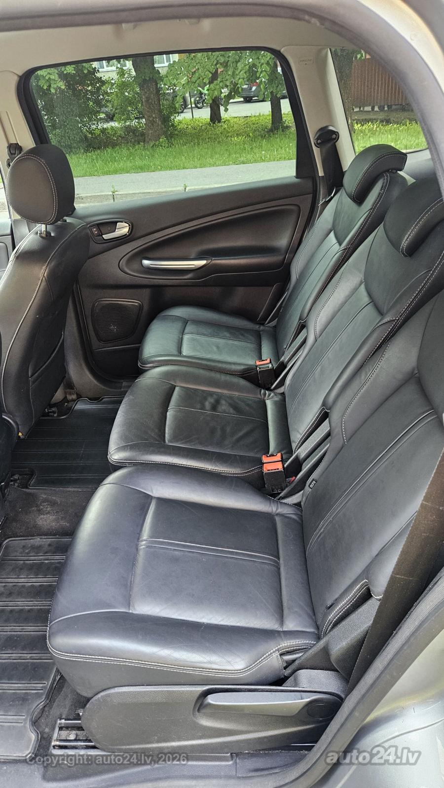 Ford S-Max 2010 Tallina, ar dzinēja tilpumu 2.00 L un nobraukumu 0 tūkst. km par 3945 €, foto 4 vietnē AUTOMOTO.COM.LV