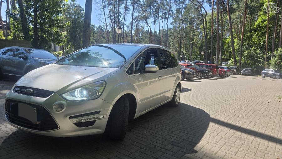 Ford S-Max 2010 in Prienai, with an engine capacity of 2.00 L and mileage of 364 thousand km for 3300 €, photo 3 on AUTOMOTO.COM.LV