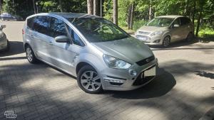Ford S-Max 2010 in Prienai, with an engine capacity of 2.00 L and mileage of 364 thousand km for 3300 €, photo 4 on AUTOMOTO.COM.LV
