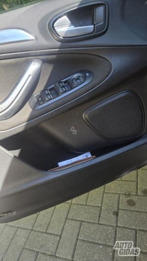 Ford S-Max 2010 in Prienai, with an engine capacity of 2.00 L and mileage of 364 thousand km for 3300 €, photo 11 on AUTOMOTO.COM.LV