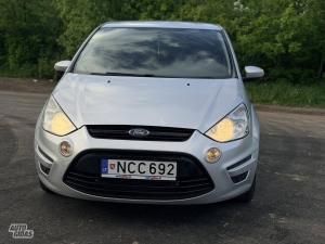 Ford S-Max 2010 in Kaunas, with an engine capacity of 2.00 L and mileage of 312 thousand km for 3900 €, photo 3 on AUTOMOTO.COM.LV