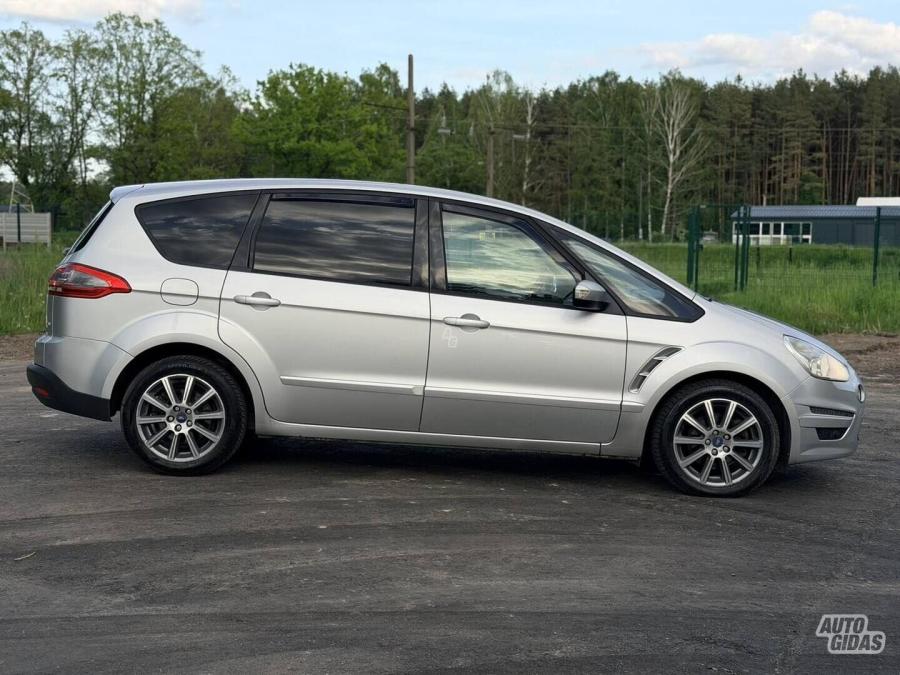 Ford S-Max 2010 in Kaunas, with an engine capacity of 2.00 L and mileage of 312 thousand km for 3900 €, photo 5 on AUTOMOTO.COM.LV