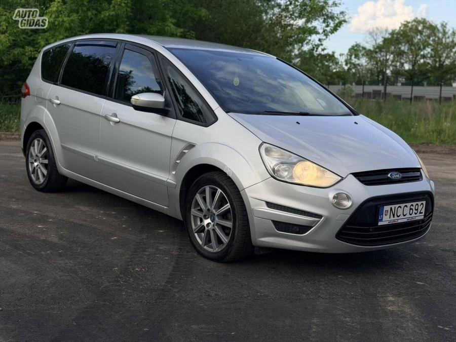 Ford S-Max 2010 Kauņa, ar dzinēja tilpumu 2.00 L un nobraukumu 312 tūkst. km par 3900 €, foto 4 vietnē AUTOMOTO.COM.LV