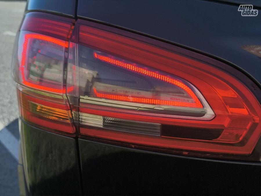 Ford S-Max 2011 Klaipėda, ar dzinēja tilpumu 2.00 L un nobraukumu 319 tūkst. km par 4699 €, foto 13 vietnē AUTOMOTO.COM.LV
