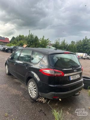 Ford S-Max 2013 in Silute, with an engine capacity of 2.00 L and mileage of 250 thousand km for 1650 €, photo 4 on AUTOMOTO.COM.LV