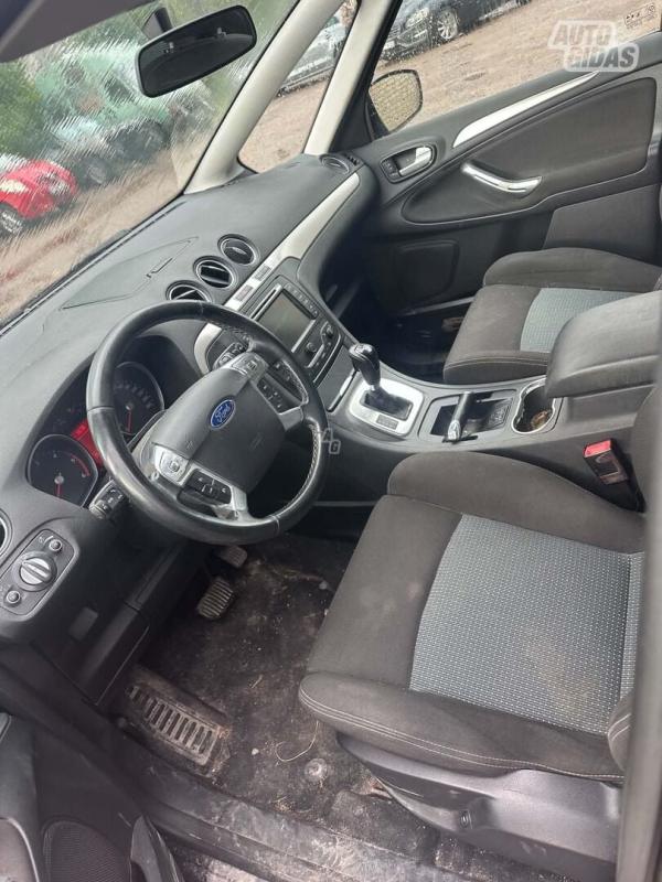 Ford S-Max 2013 Šilutė, ar dzinēja tilpumu 2.00 L un nobraukumu 250 tūkst. km par 1650 €, foto 5 vietnē AUTOMOTO.COM.LV