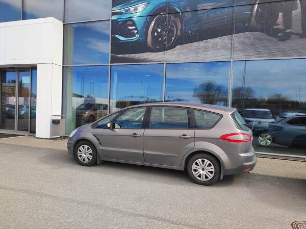 Ford S-Max 2014 Peetri, ar dzinēja tilpumu 2.00 L un nobraukumu 212 tūkst. km par 3900 €, foto 2 vietnē AUTOMOTO.COM.LV