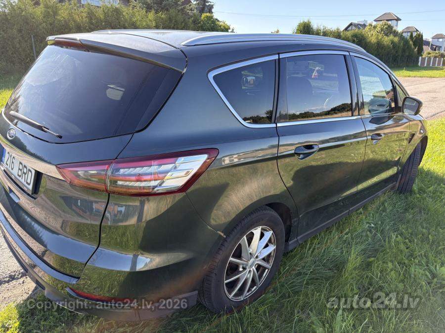 Ford S-Max 2016 Tallina, ar dzinēja tilpumu 2.00 L un nobraukumu 293 tūkst. km par 6999 €, foto 5 vietnē AUTOMOTO.COM.LV