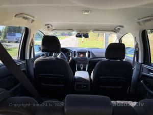 Ford S-Max 2016 Tallina, ar dzinēja tilpumu 2.00 L un nobraukumu 293 tūkst. km par 6999 €, foto 6 vietnē AUTOMOTO.COM.LV