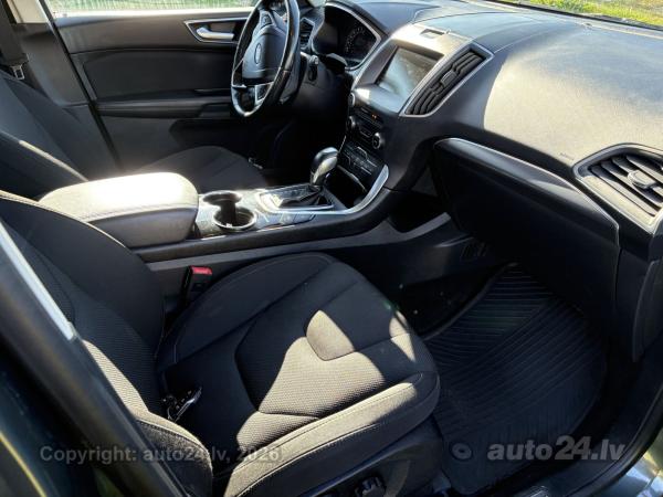 Ford S-Max 2016 in Tallinn, with an engine capacity of 2.00 L and mileage of 293 thousand km for 6999 €, photo 6 on AUTOMOTO.COM.LV