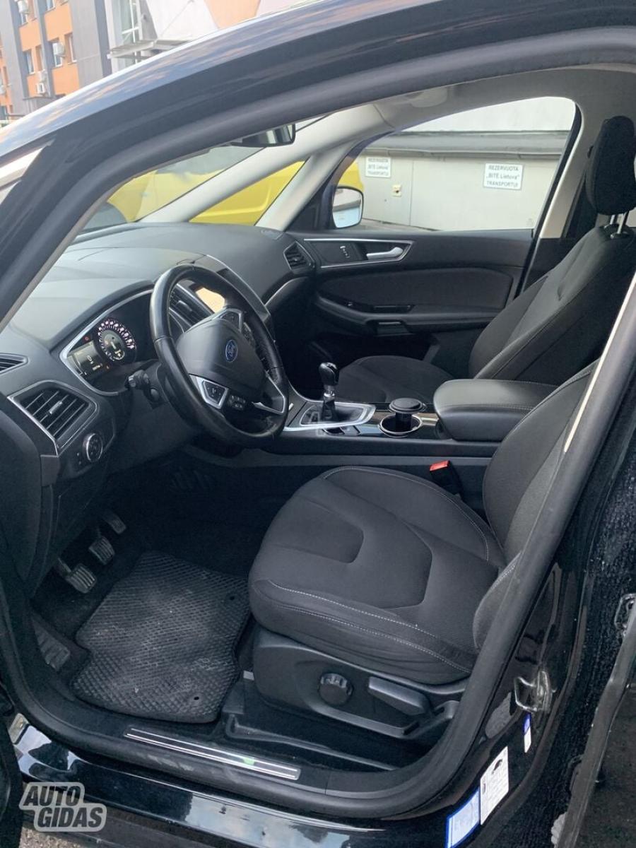 Ford S-Max 2018 in Vilnius, with an engine capacity of 2.00 L and mileage of 218 thousand km for 9750 €, photo 8 on AUTOMOTO.COM.LV