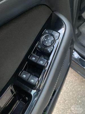Ford S-Max 2018 in Vilnius, with an engine capacity of 2.00 L and mileage of 218 thousand km for 9750 €, photo 12 on AUTOMOTO.COM.LV