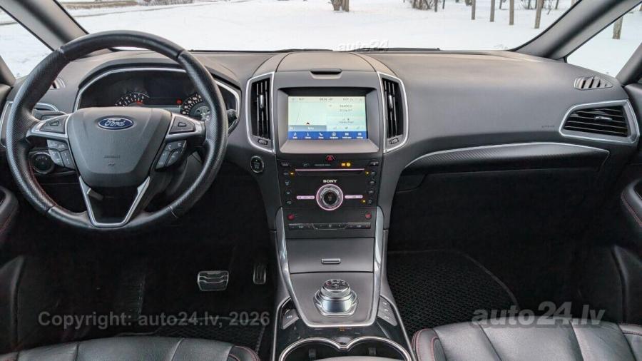 Ford S-Max 2019 in Tartu, with an engine capacity of 2.00 L and mileage of 165 thousand km for 21900 €, photo 4 on AUTOMOTO.COM.LV