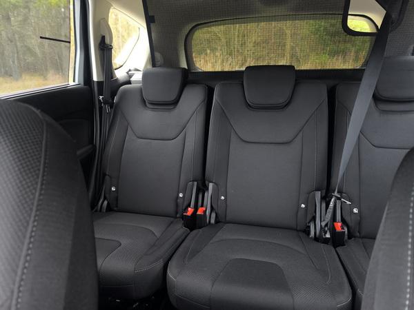 Ford S-Max 2020 in Tallinn, with an engine capacity of 2.00 L and mileage of 146 thousand km for 12999 €, photo 2 on AUTOMOTO.COM.LV