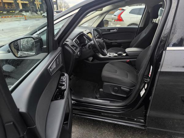 Ford S-Max 2020 in Tallinn, with an engine capacity of 2.00 L and mileage of 146 thousand km for 12999 €, photo 7 on AUTOMOTO.COM.LV