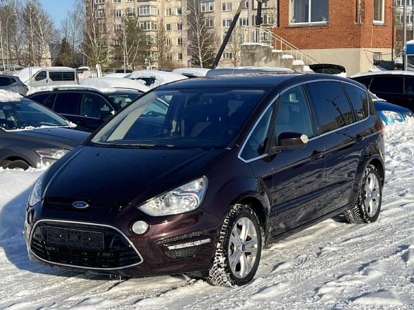 Violet Ford S-Max 2011 in Kedainiai, with an engine capacity of 2.00 L and mileage of 279 thousand km for 5650 €, photo 2 on AUTOMOTO.COM.LV