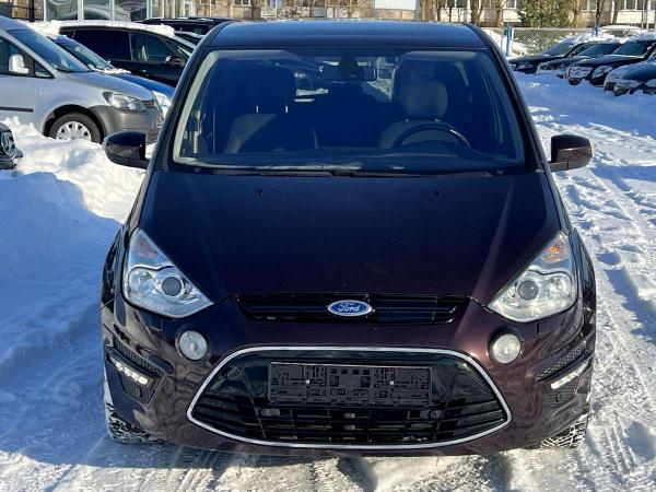 Violet Ford S-Max 2011 in Kedainiai, with an engine capacity of 2.00 L and mileage of 279 thousand km for 5650 €, photo 7 on AUTOMOTO.COM.LV