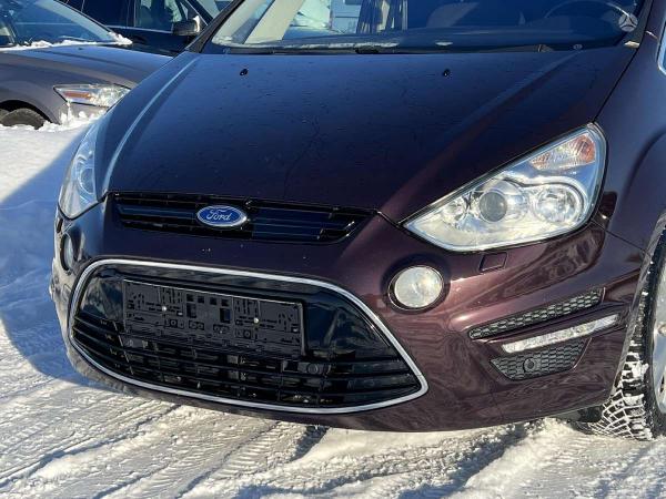 Violet Ford S-Max 2011 in Kedainiai, with an engine capacity of 2.00 L and mileage of 279 thousand km for 5650 €, photo 8 on AUTOMOTO.COM.LV