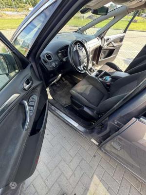 Violets Ford S-Max 2011 Tauragė, ar dzinēja tilpumu 2.00 L un nobraukumu 291 tūkst. km par 5300 €, foto 9 vietnē AUTOMOTO.COM.LV