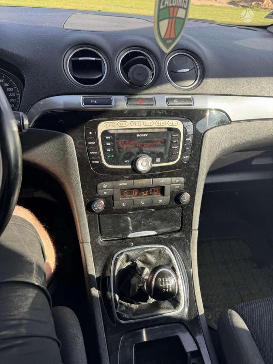 Violets Ford S-Max 2011 Tauragė, ar dzinēja tilpumu 2.00 L un nobraukumu 291 tūkst. km par 5300 €, foto 13 vietnē AUTOMOTO.COM.LV
